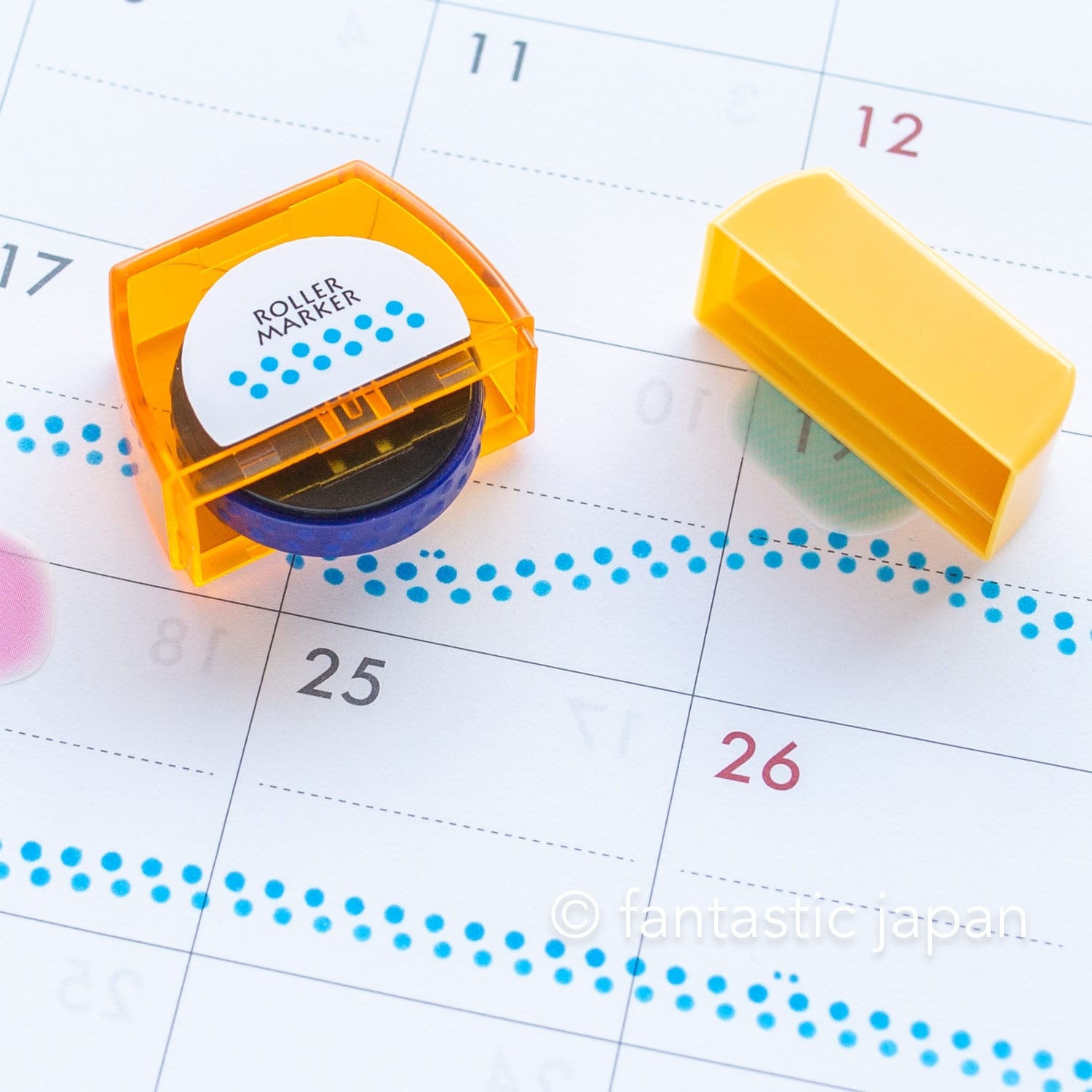 Deco roller marker -dot blue- – Fantastic Japan